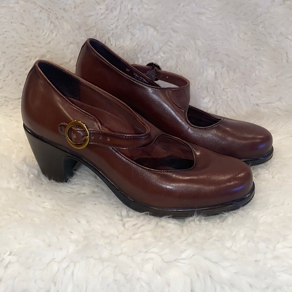 Dansko | Shoes | Dansko Becca Brown Leather Mary Janes Heels Shoes ...